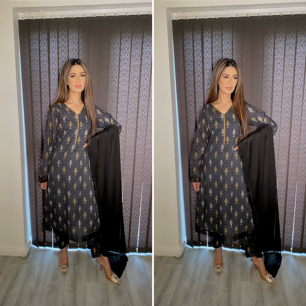 Maria B Pakistan | Maryum N Maria Ready To Wear Suits - Fabric Outlet